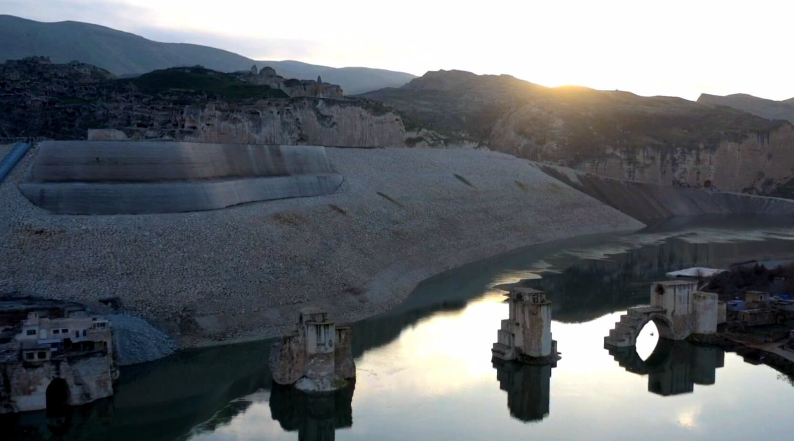 Tarihi antik kent Hasankeyf’te sular yükselmeye başladı | Sadece Haber